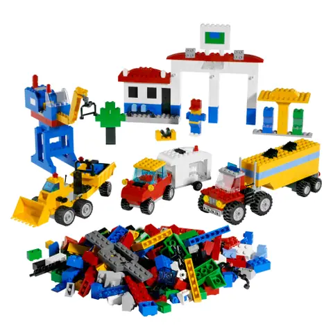 LEGO Classic Ultimate LEGO House Building Set • Set 5482